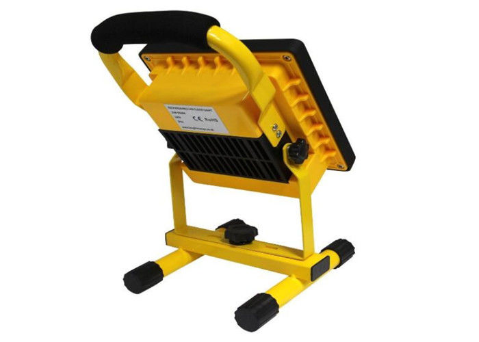 Portable Cordless LED Illumination Lights , Ultra - Bright LED Flood ...